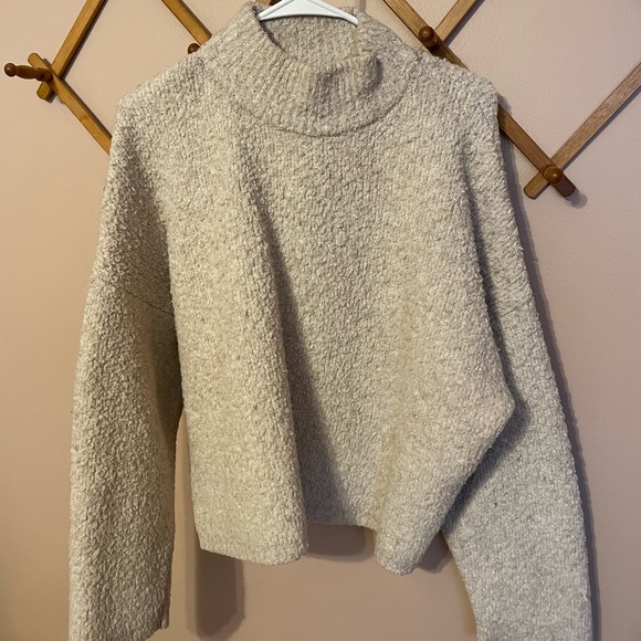 Universal Thread | Sweaters | Universal Thread Cropped Turtleneck ...